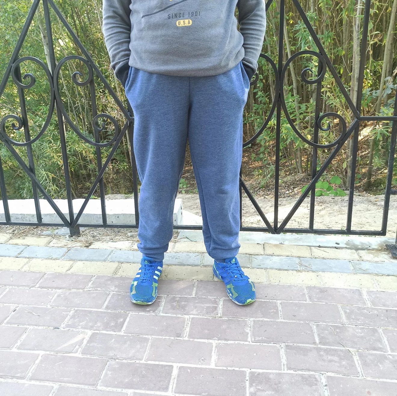 Melbourne joggers men's pants sewing pattern + video tutorial - Fabrico