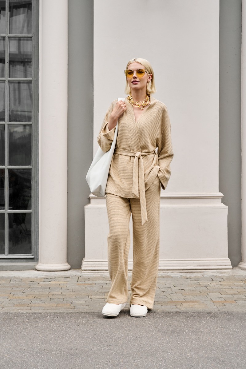 Cindy women's pants sewing pattern + video tutorial - Fabrico