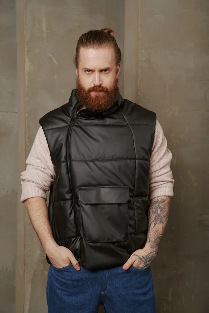 Svetloyar men's vest sewing pattern + video tutorial - Fabrico