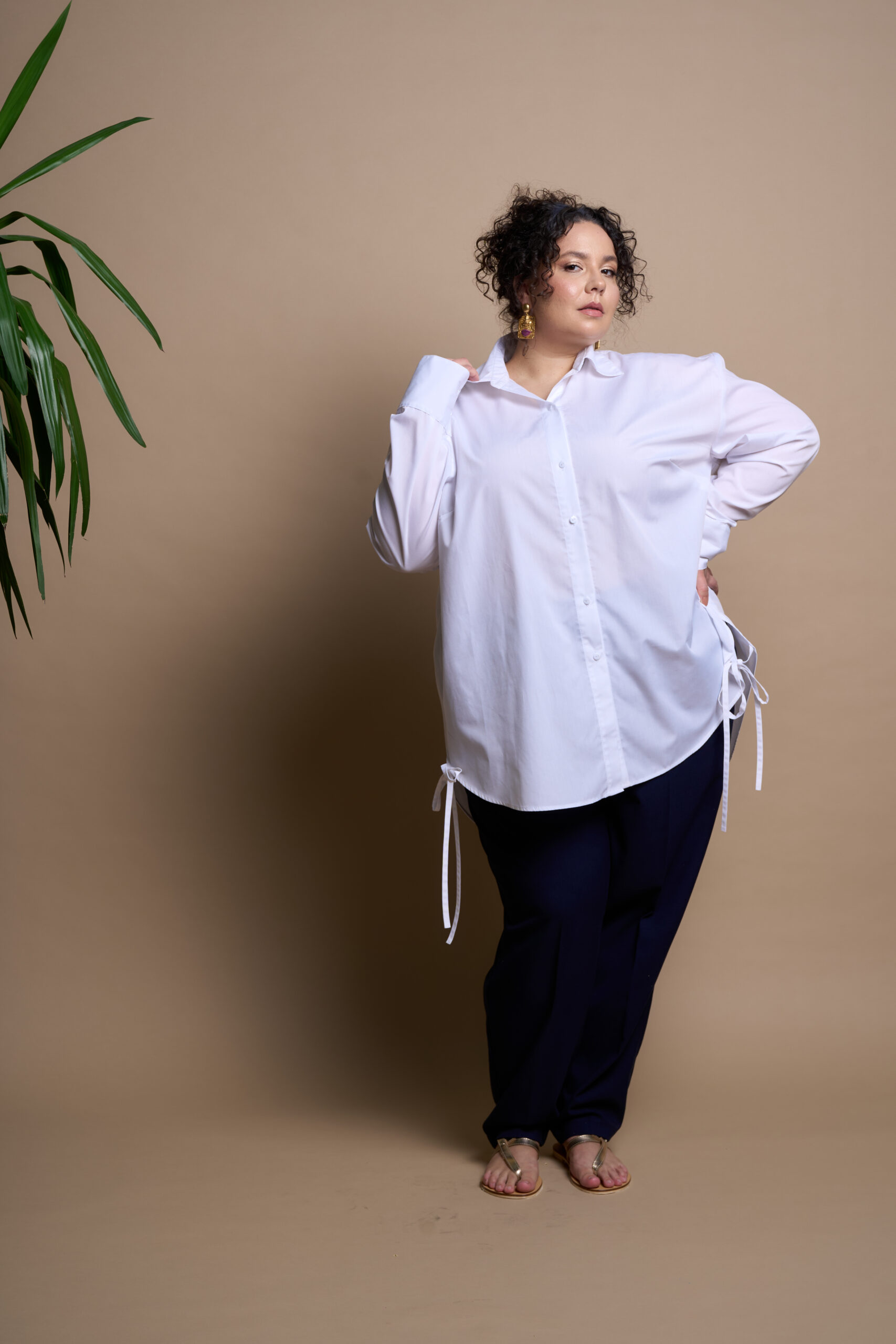 Acacia women's shirt sewing pattern + video tutorial - Fabrico